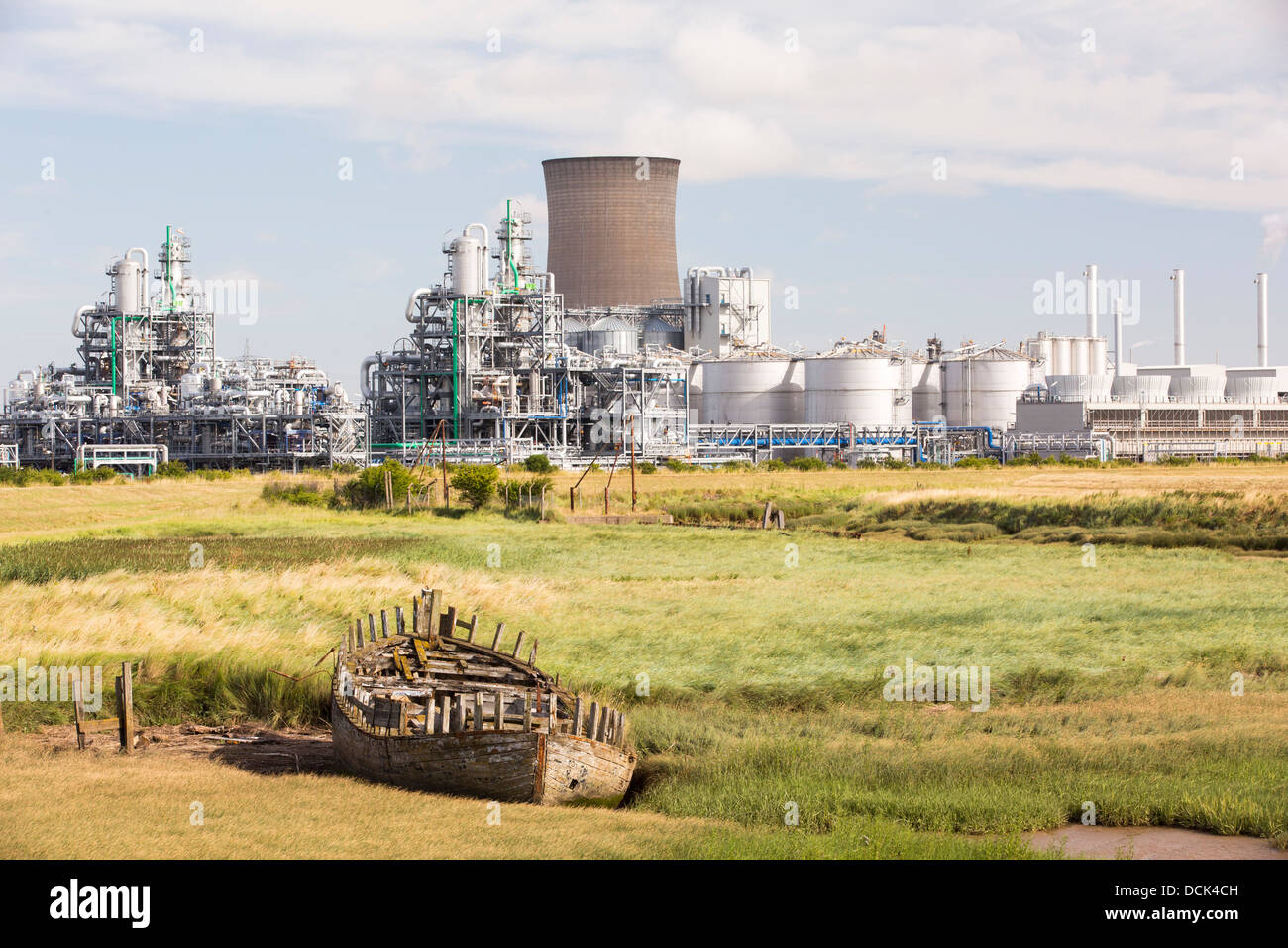 A BP chemical plant at salt End on Humberside which produces Acetic ...