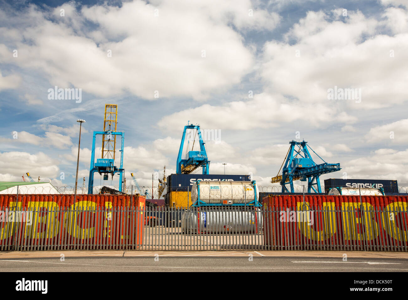 Dockside container park hi-res stock photography and images - Alamy