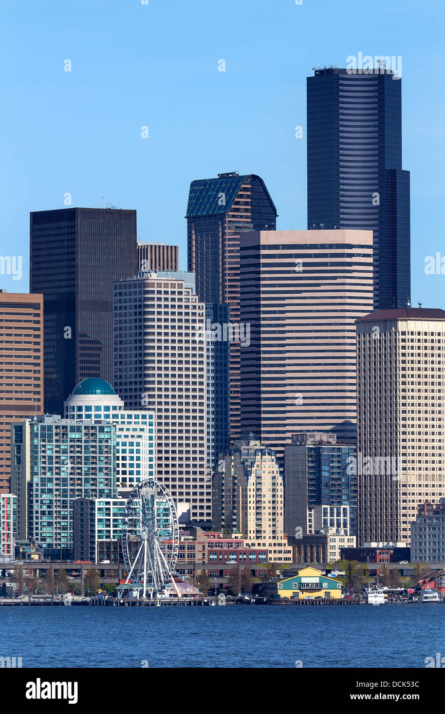 Seattle Tower Buildings Cityscape Waterfront Skyline Washington Stock ...