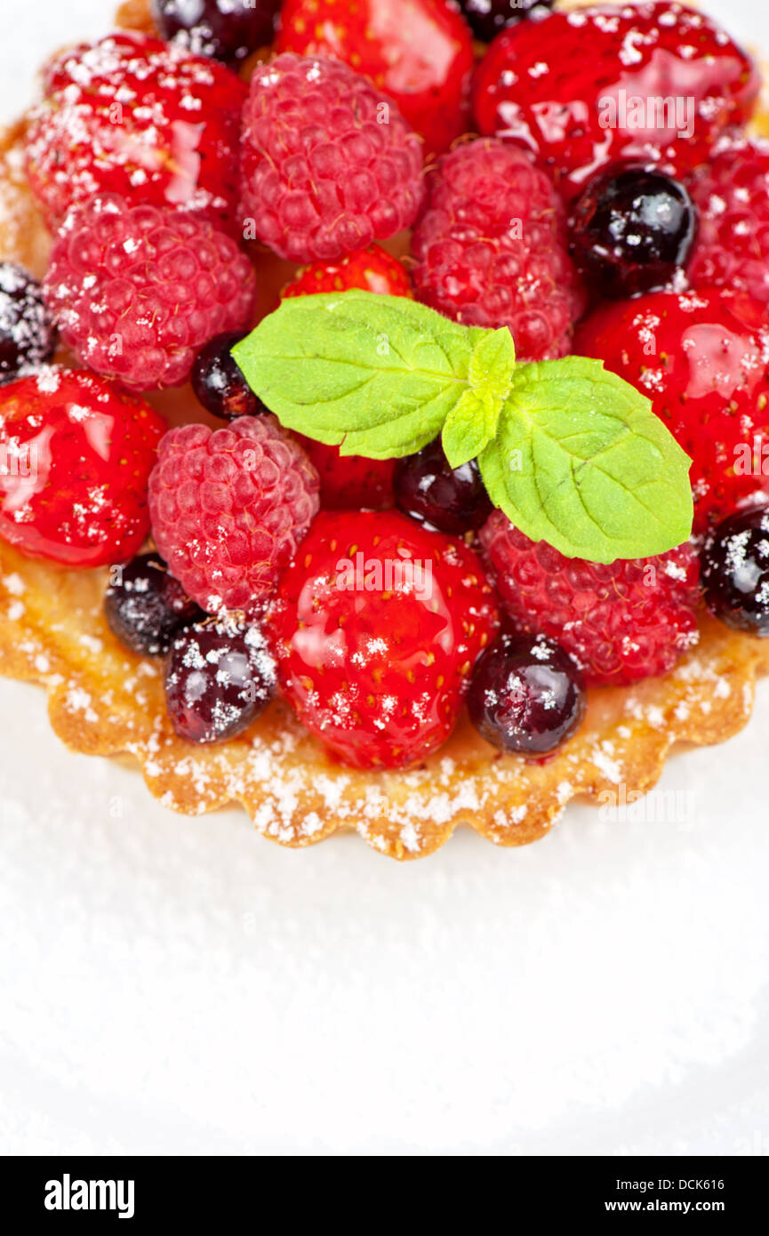 Cake with fresh berries Stock Photo - Alamy
