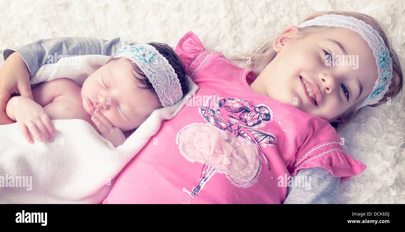 Sister love hi-res stock photography and images - Alamy