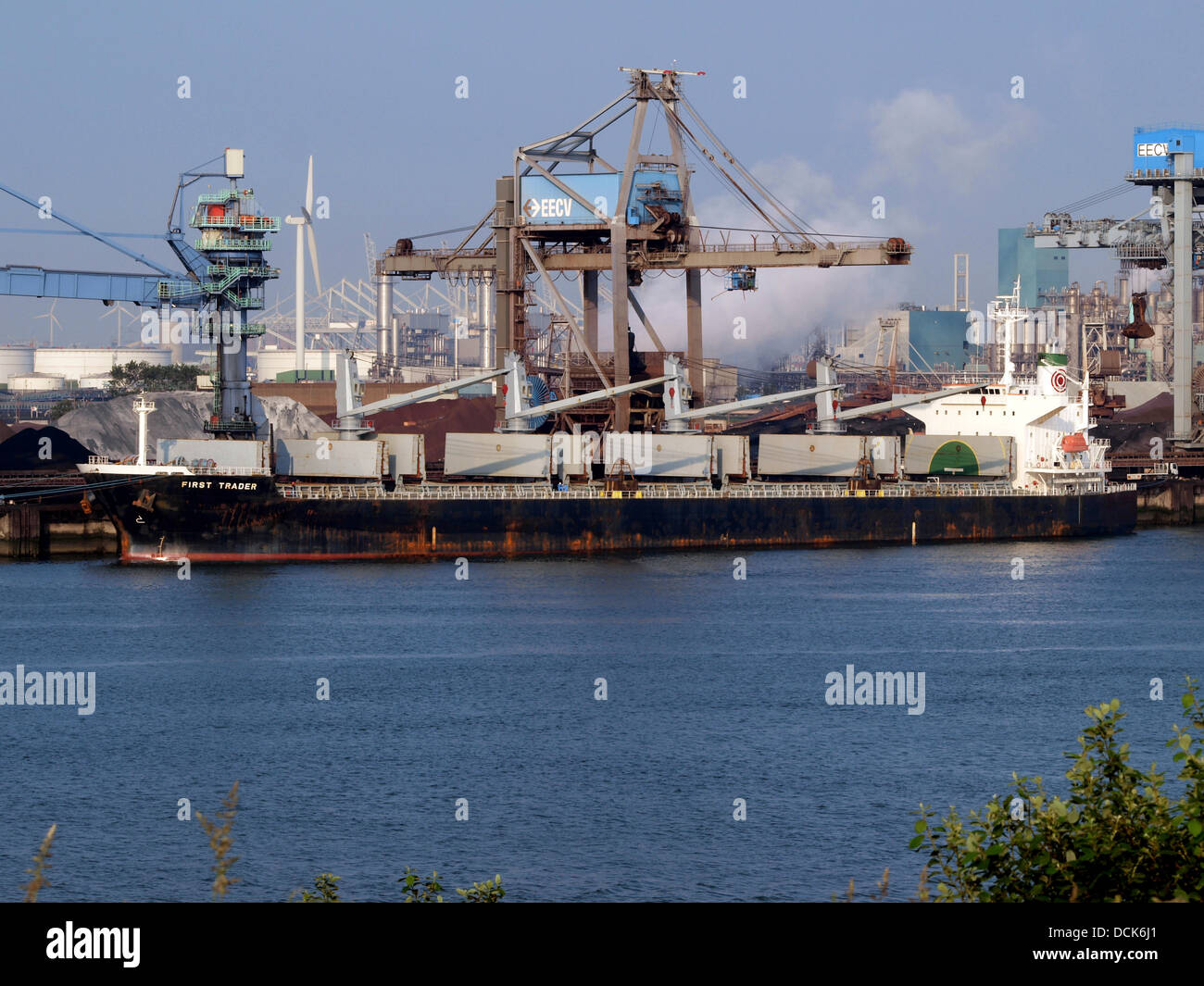 The First Trader (IMO 9397858) is an oil tanker used for transporting ...