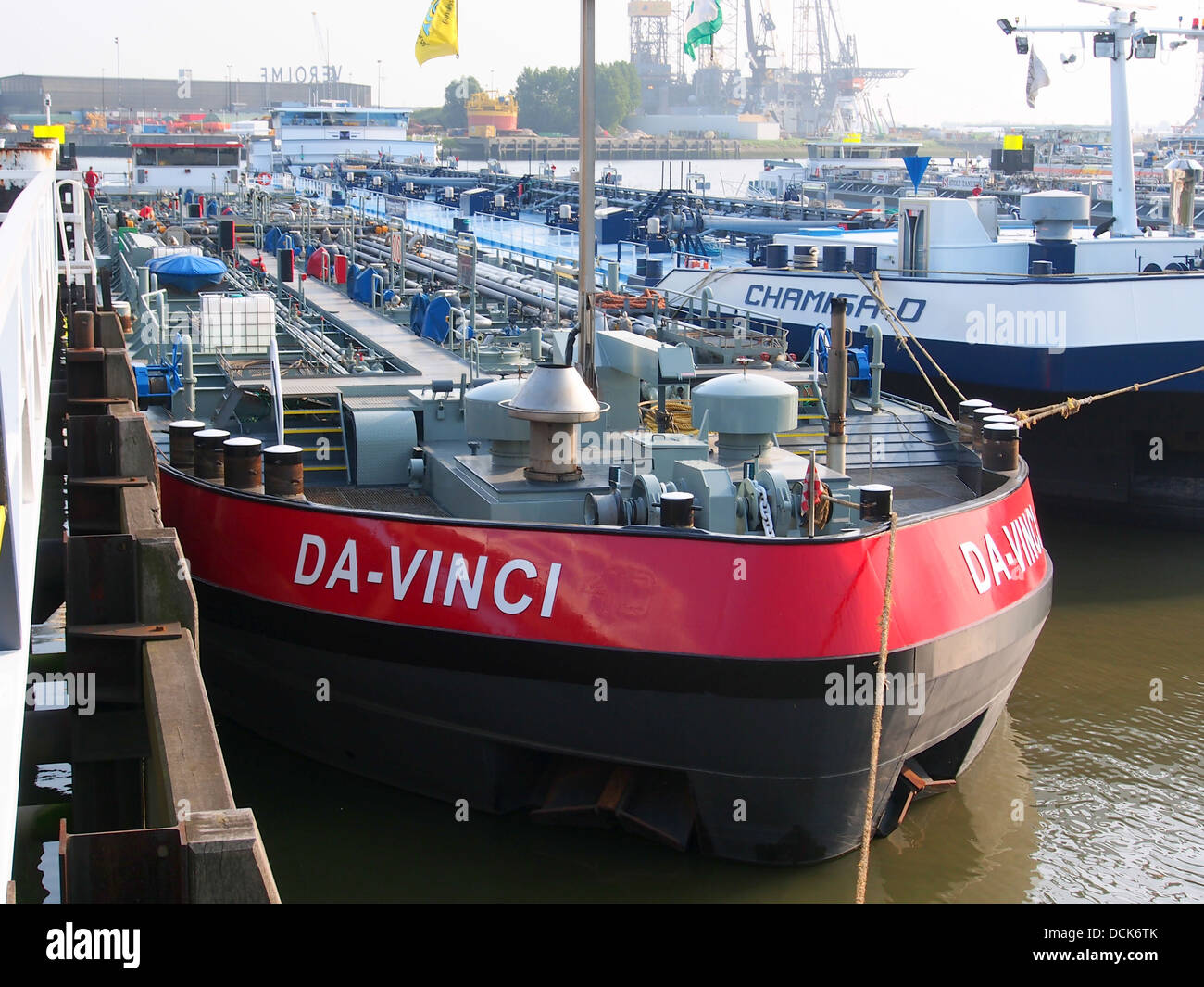 The Da Vinci is an oil tanker and cargo vessel, identified by its ENI ...