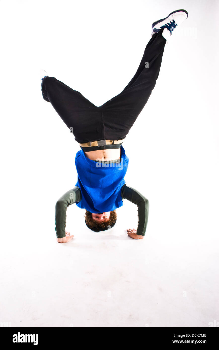 Dancer rotating on head Stock Photo - Alamy
