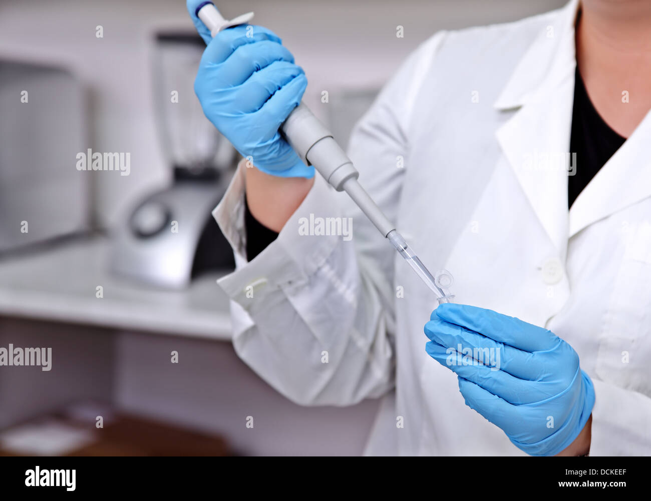 Fluid sample hi-res stock photography and images - Alamy