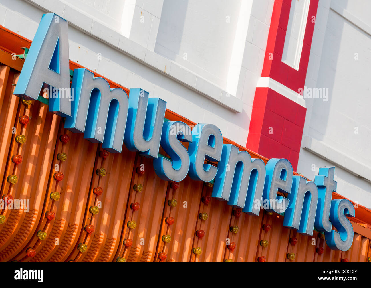 Sign Arcade High Resolution Stock Photography and Images - Alamy