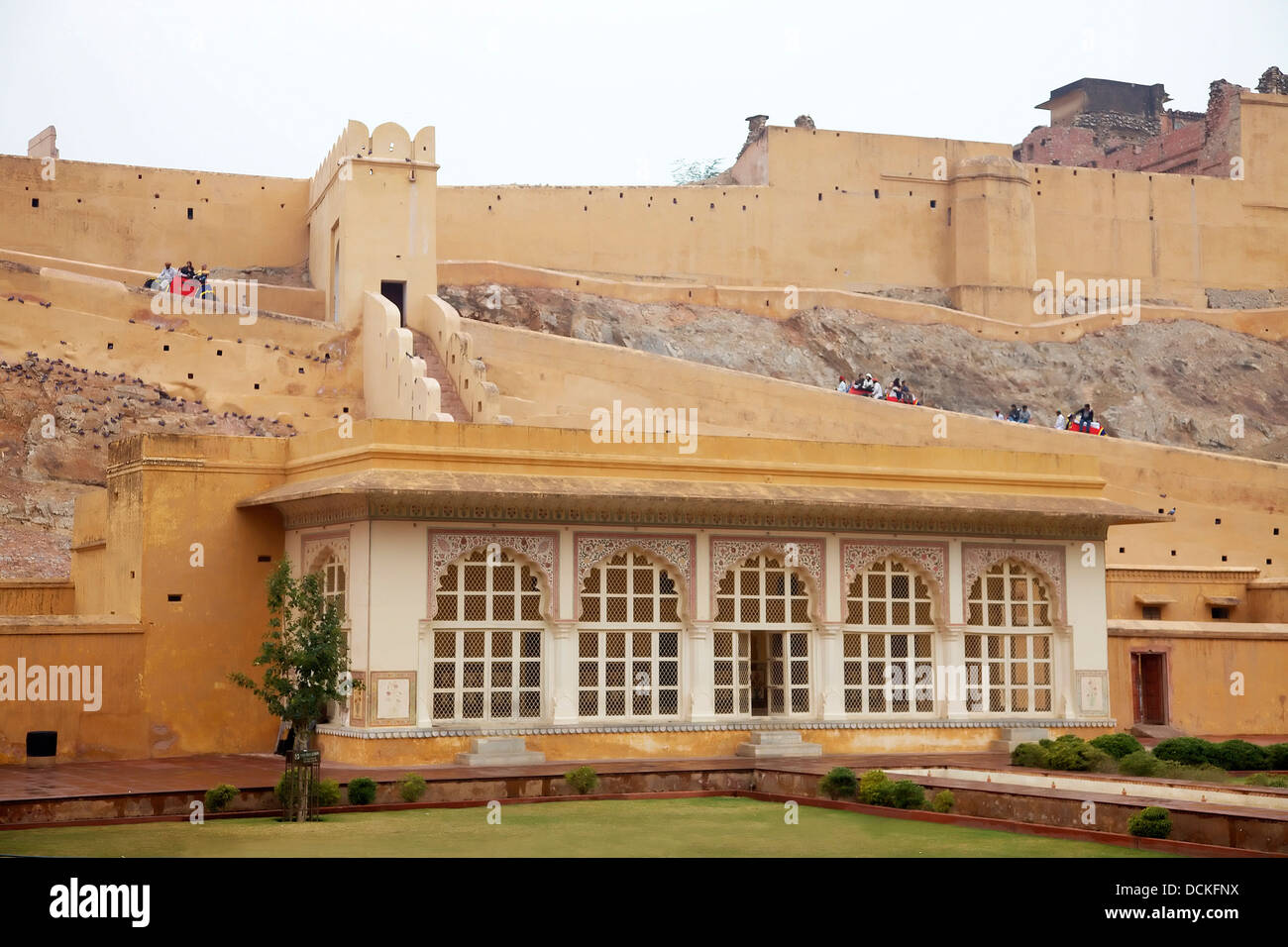 Lattice pavilion hi-res stock photography and images - Alamy