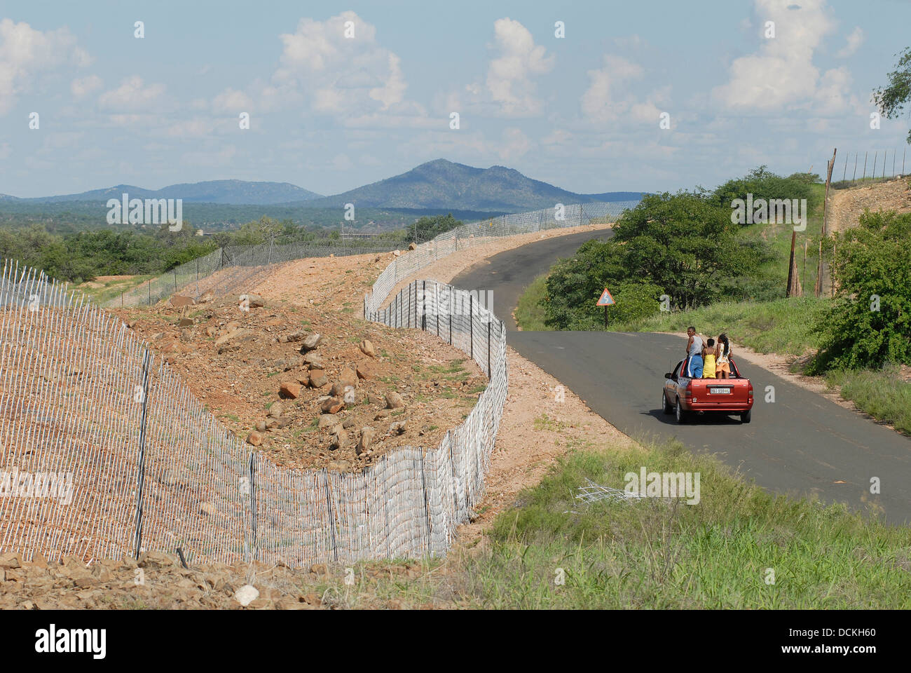Beit bridge hi-res stock photography and images - Alamy