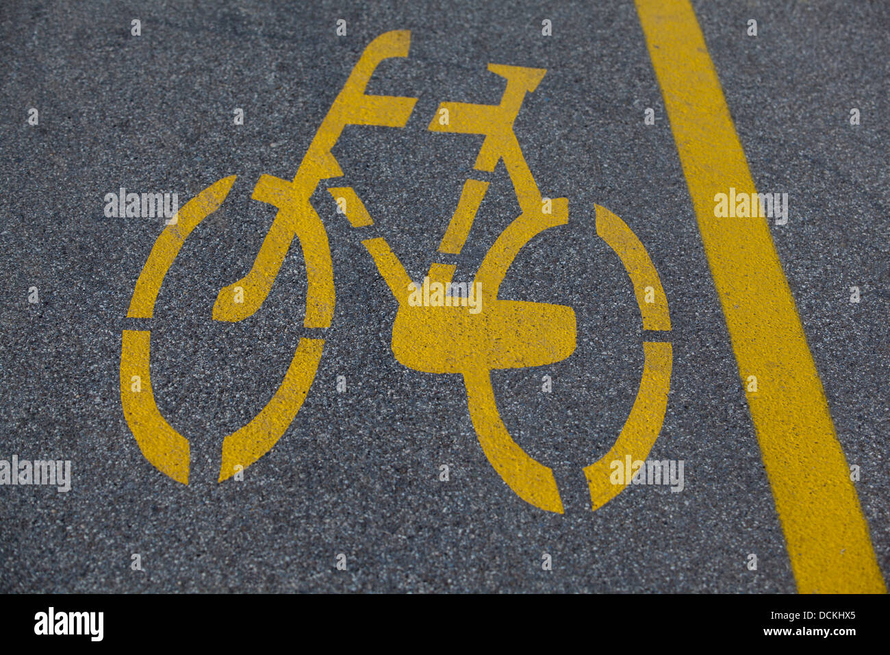Bike path logo hi-res stock photography and images - Alamy