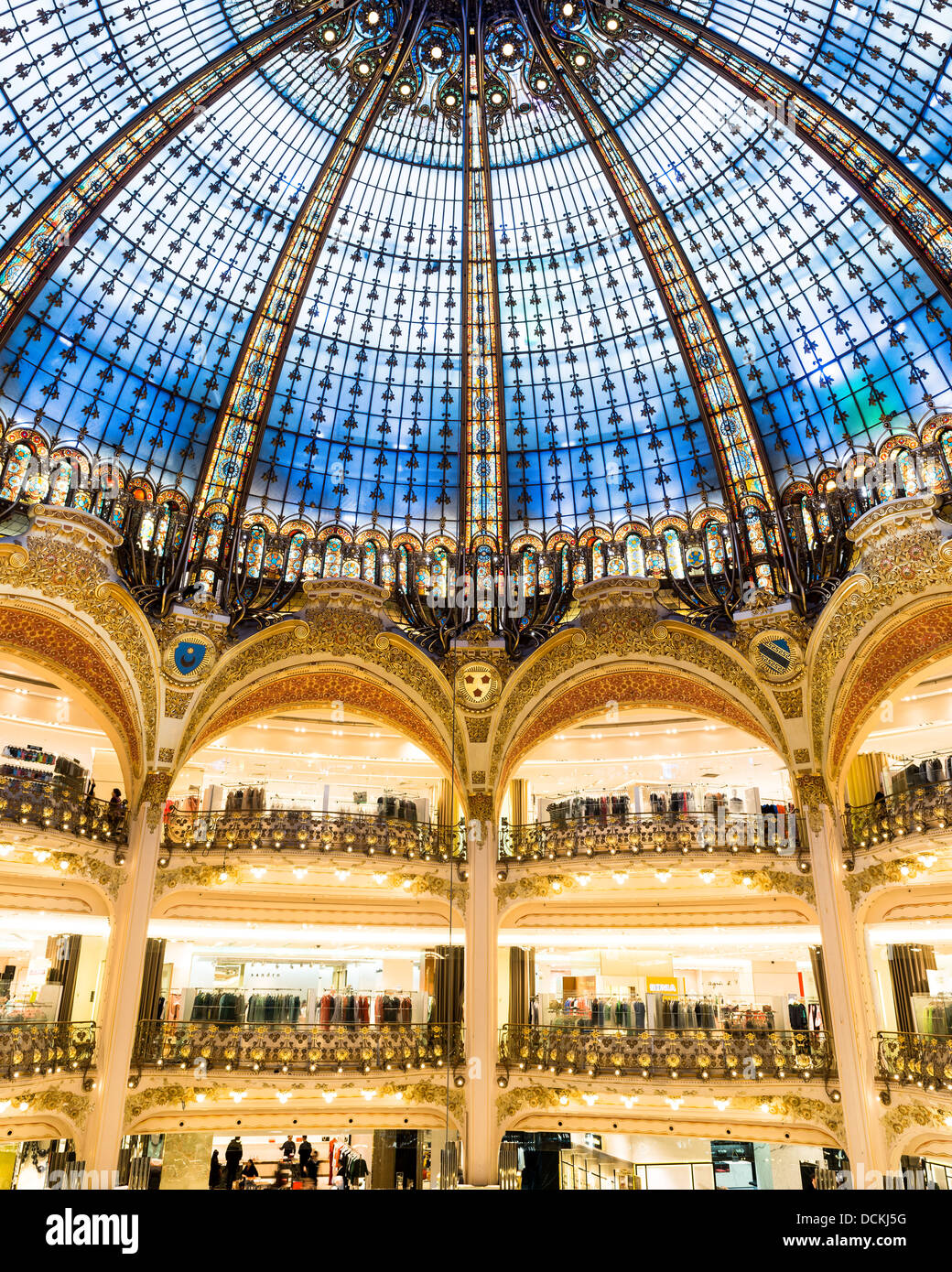 Galeries Lafayette, Paris, France. Architect: Georges Chedanne And ...