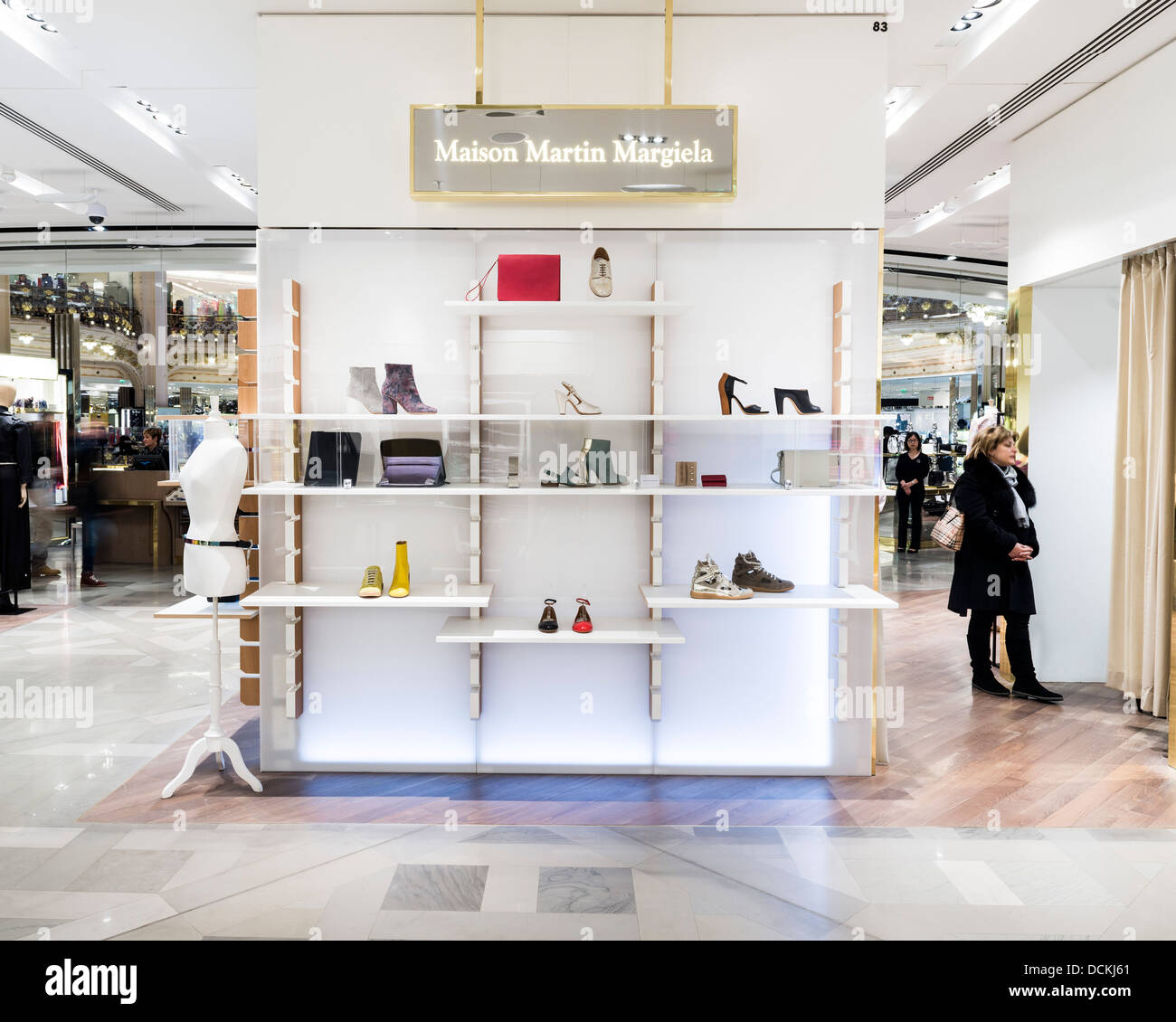 Galeries Lafayette, Paris, France. Architect: Georges Chedanne and ...