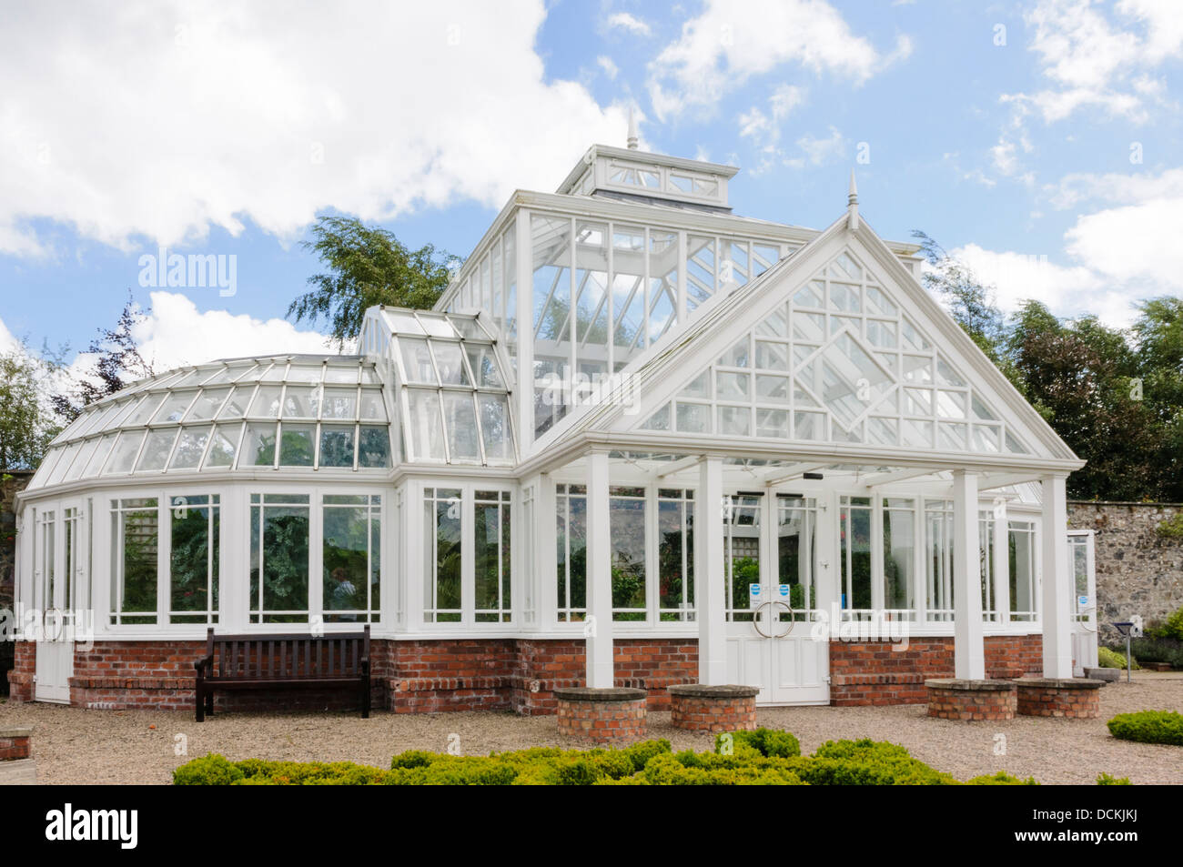 Traditional greenhouse hi-res stock photography and images - Alamy
