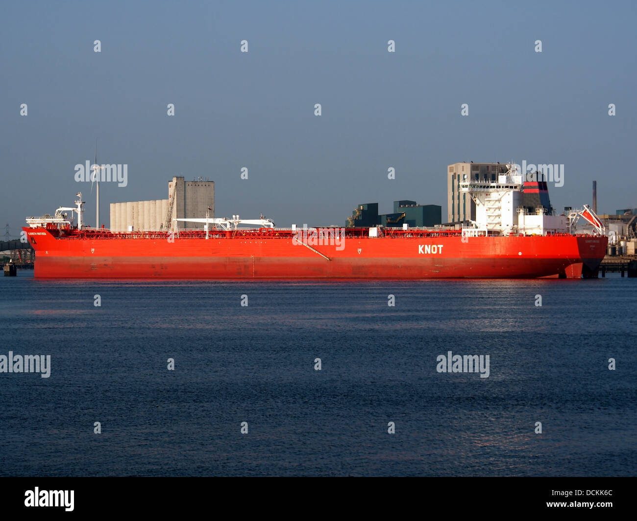 The ELISABETH KNUTSEN is an oil tanker ship, registered with IMO ... The ELISABETH KNUTSEN is an oil tanker ship, registered with IMO ...