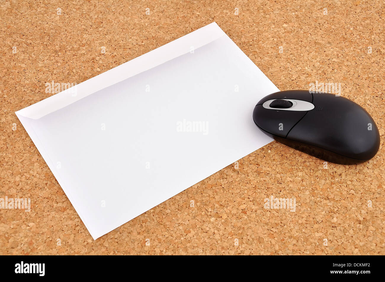 Paper mouse hi-res stock photography and images - Alamy