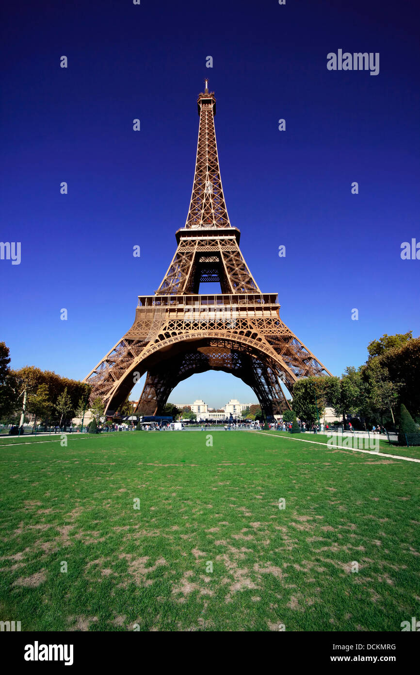 Eiffel tower paris angled hi-res stock photography and images - Alamy