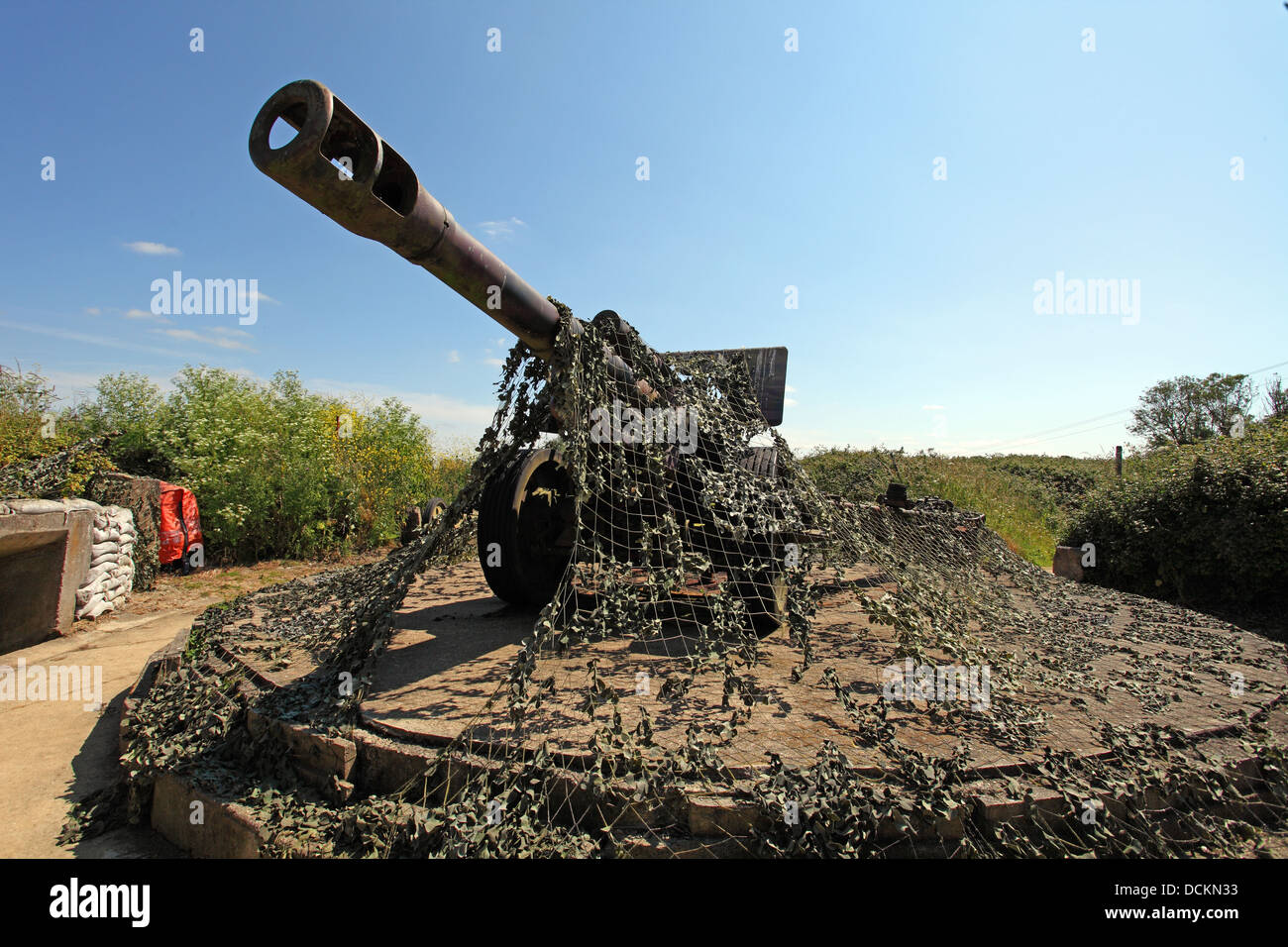 150mm Howitzer at the Gun Battery at Maisy camp, Grandcamp Maisy ...