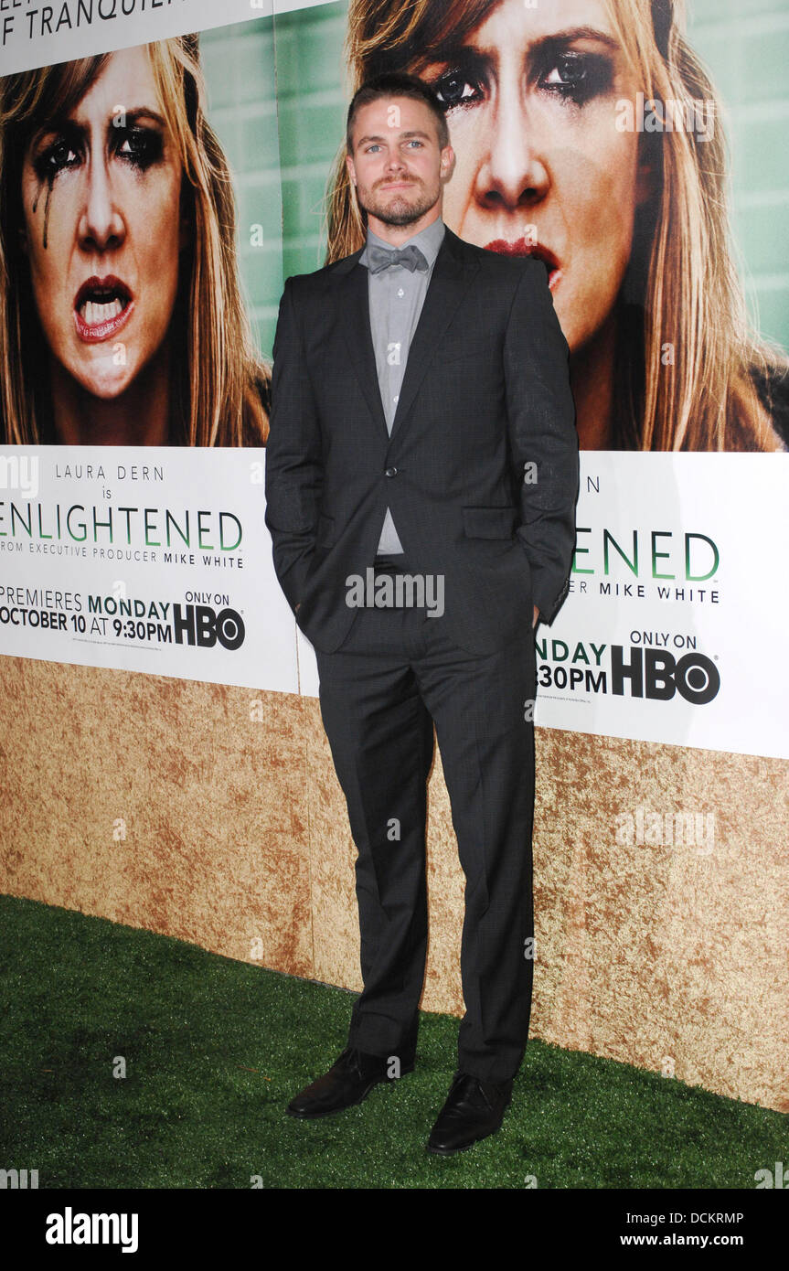 Stephen Amell The HBO premiere of 'Enlightened' held at Paramount ...