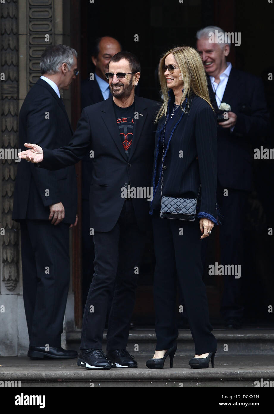 Ringo Starr and Barbara Bach The wedding of Sir Paul McCartney and ...