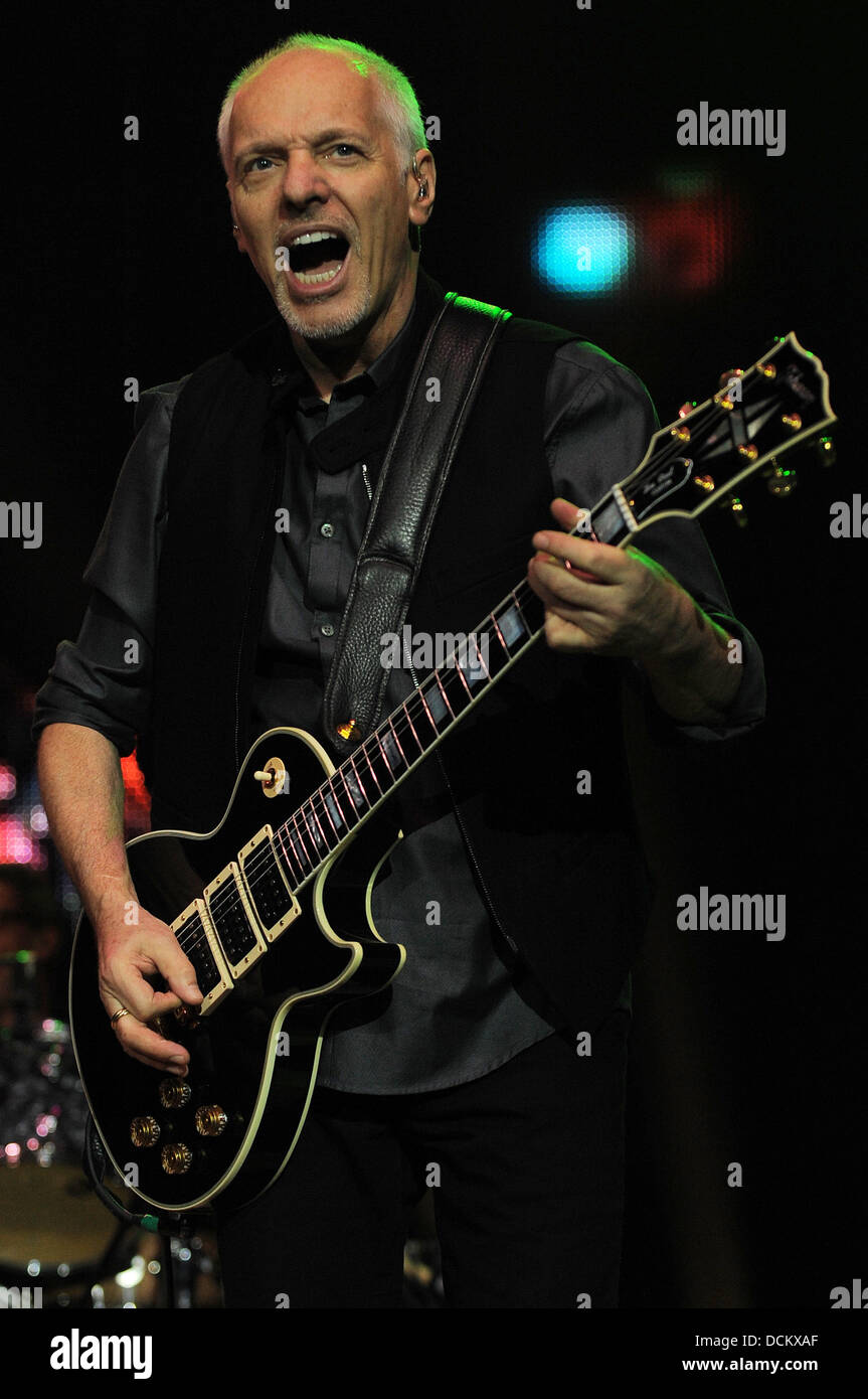 Peter Frampton performs "Frampton Comes Alive" at the Seminole Hard ...