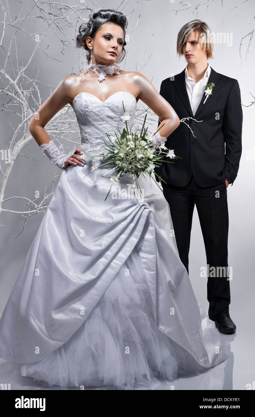Beautiful bride and groom Stock Photo - Alamy