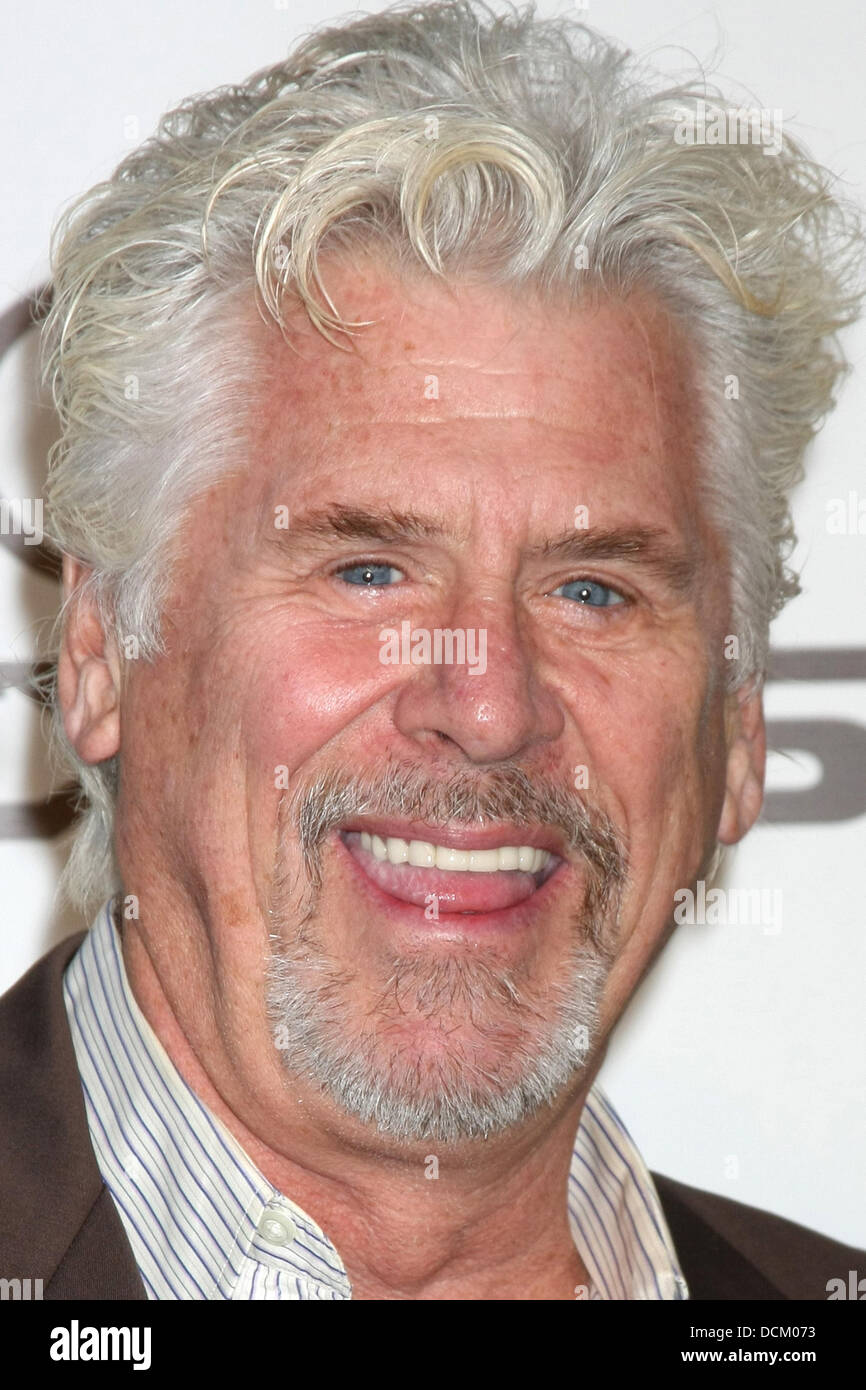 Barry Bostwick The 2011 Environmental Media Awards held at the Warner ...