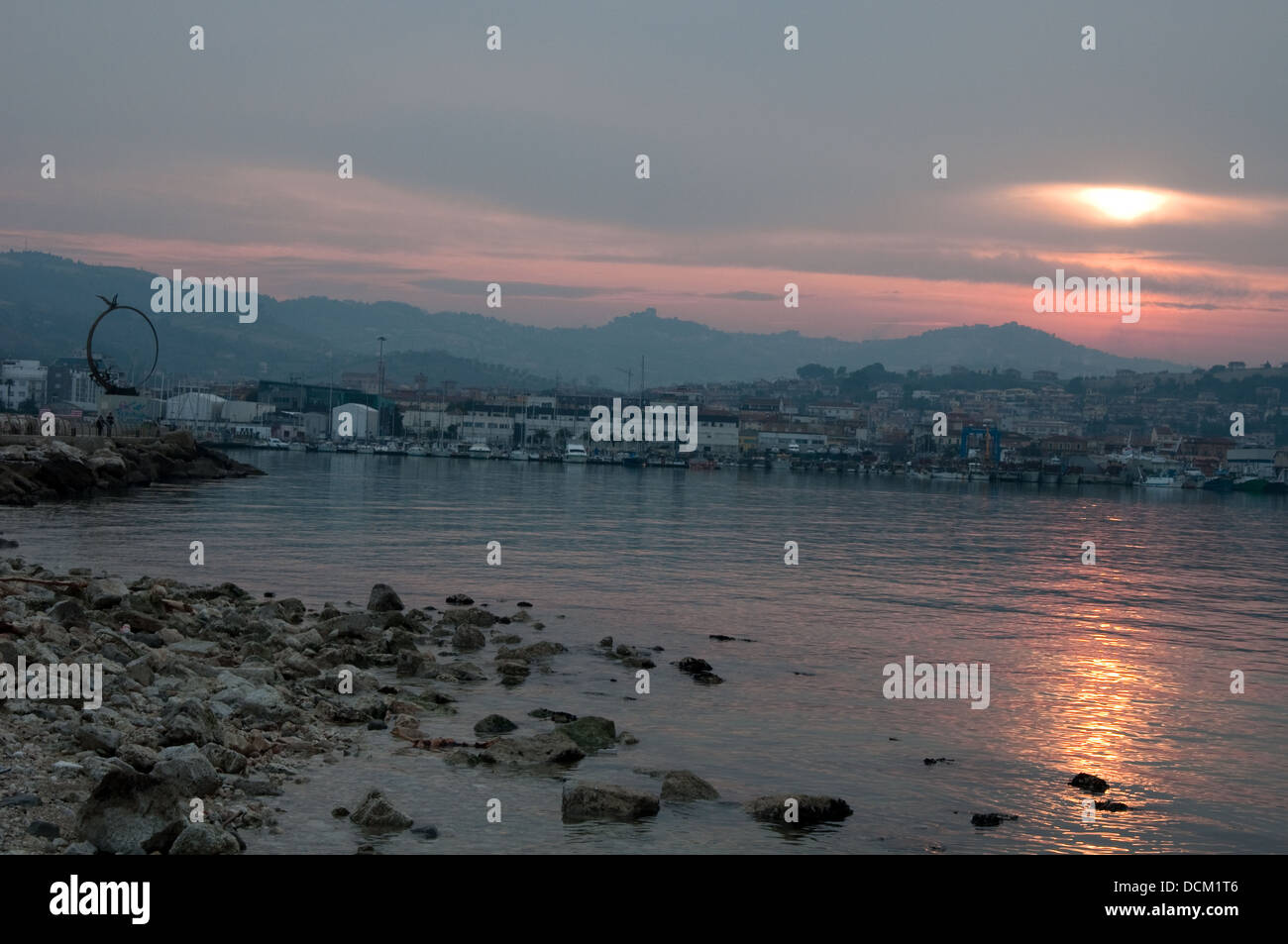 Tramonto (Sunset) a San Bendetto del tronto Stock Photo - Alamy