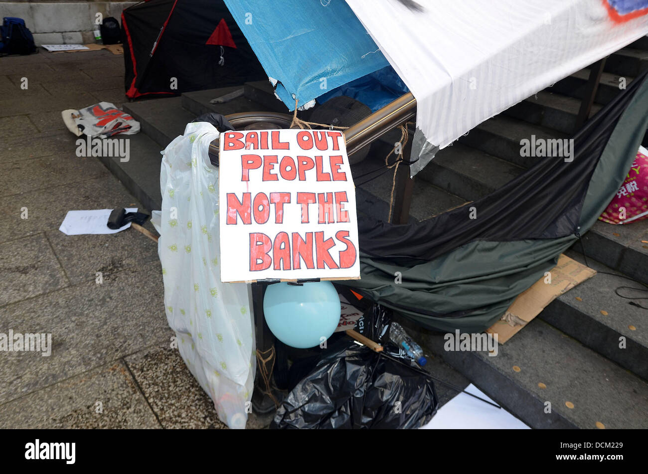 Protesters Signs, Global day of protests inspired by the 'Occupy Wall ...