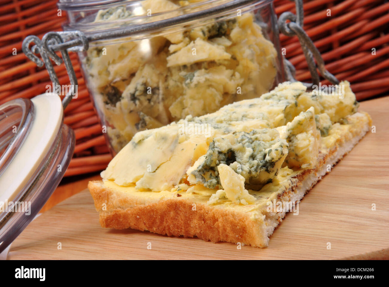 Mold on toast bread hi-res stock photography and images - Alamy