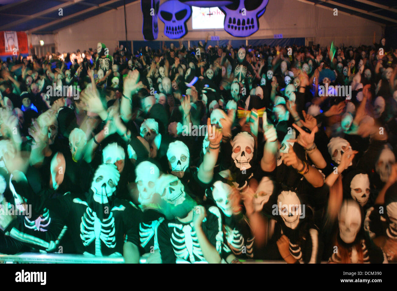 World's largest gathering of skeletons! A new world record for the ...