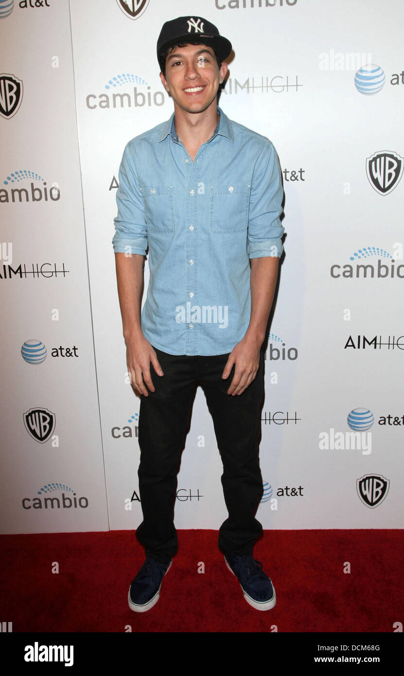 Jared Kusnitz Cambio And Warner Bros. Digital Distribution celebrates ...