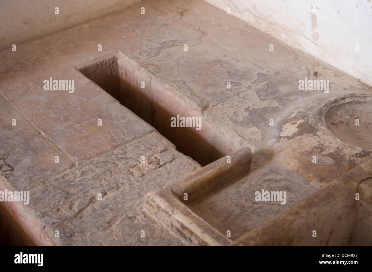 Traditional latrines at amber amer fort palace jaipur hi-res stock ...