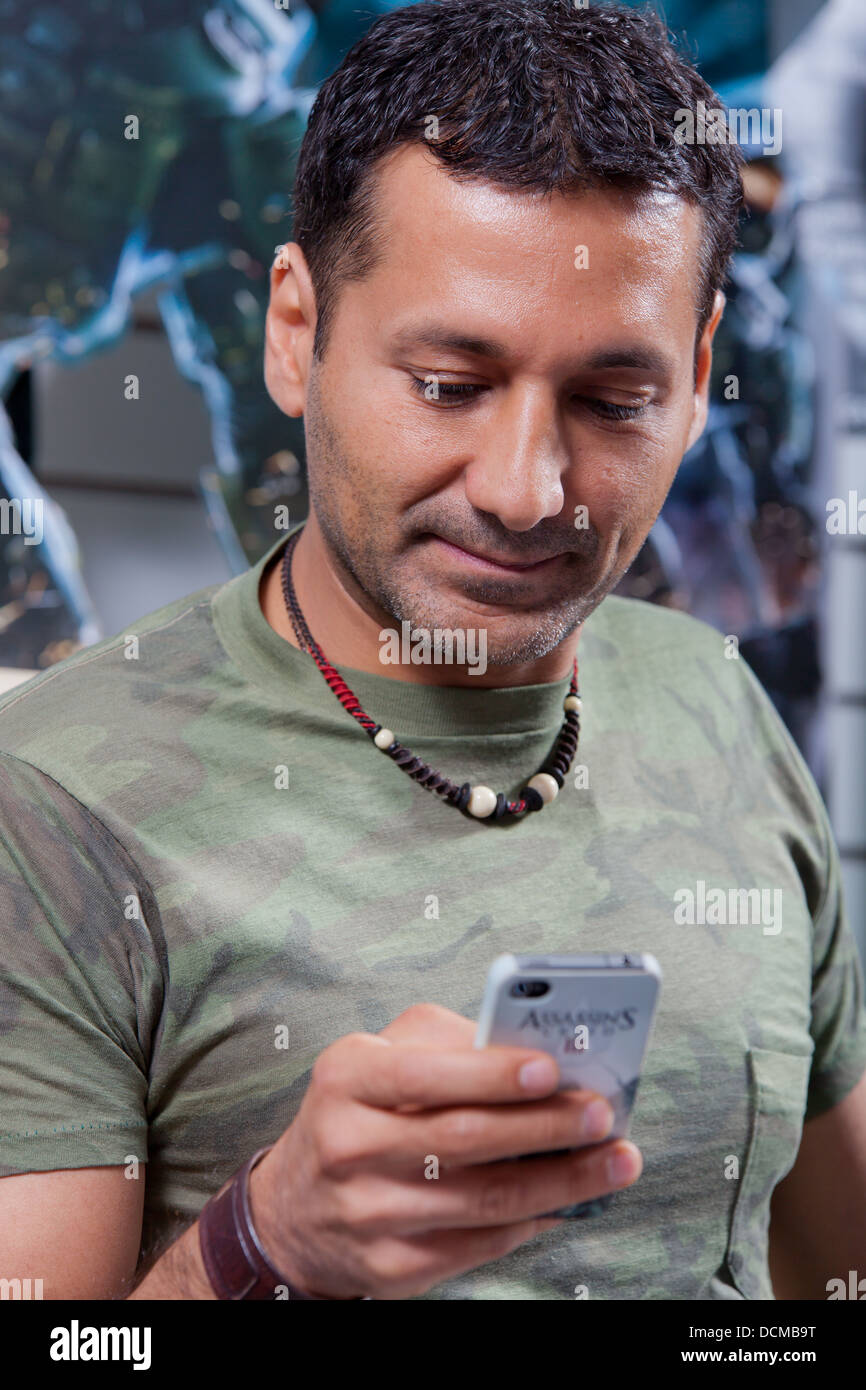 Actor using their voice hi-res stock photography and images - Alamy