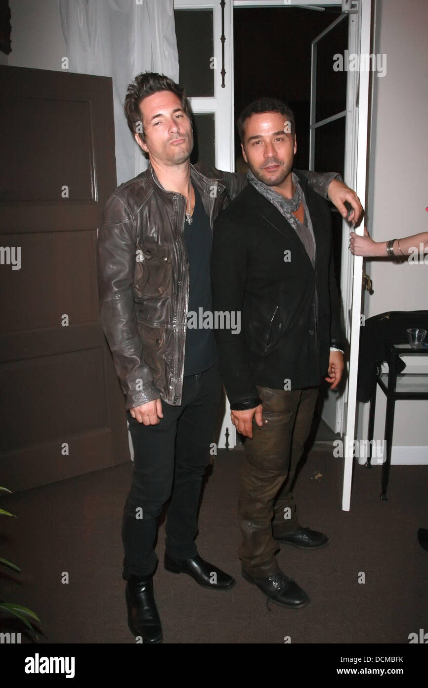 Todd Morse and Jeremy Piven of Bad Decisions Gypsy 05 Fashion Show for ...
