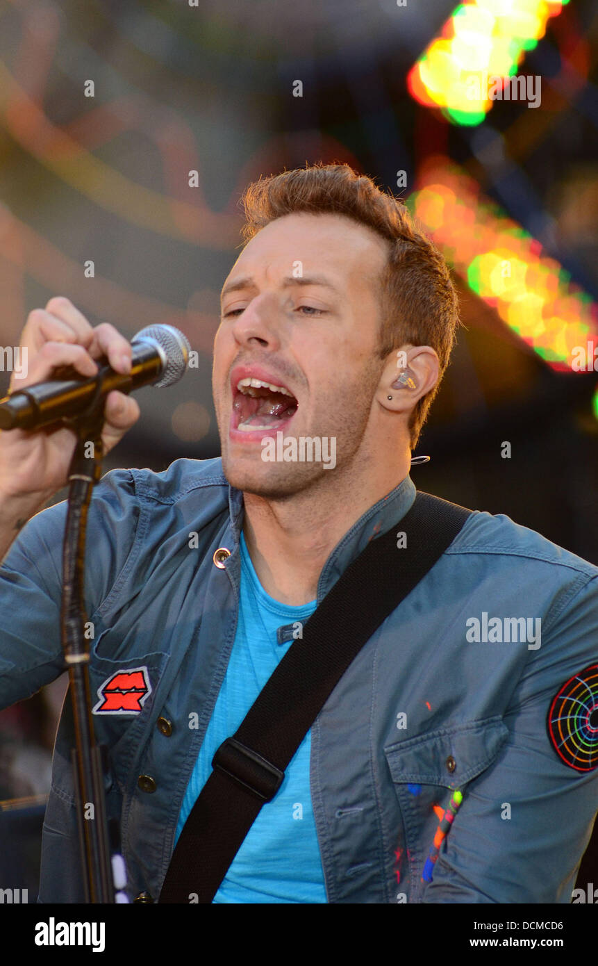 Chris Martin Coldplay performing live on the 'Today' show as part of ...
