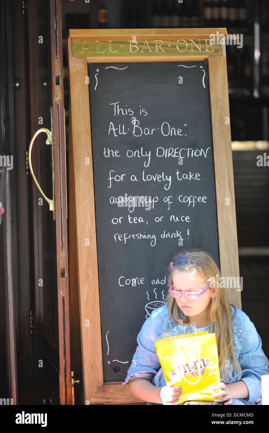 1d advert hi-res stock photography and images - Alamy