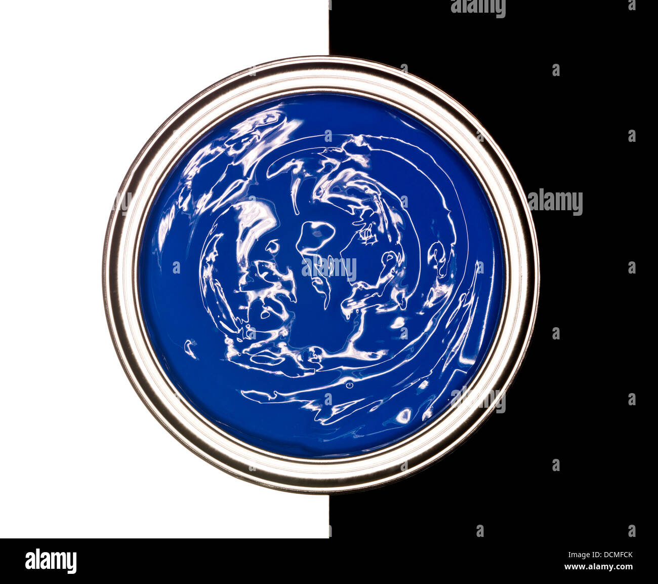 Blue Paint can Stock Photo - Alamy