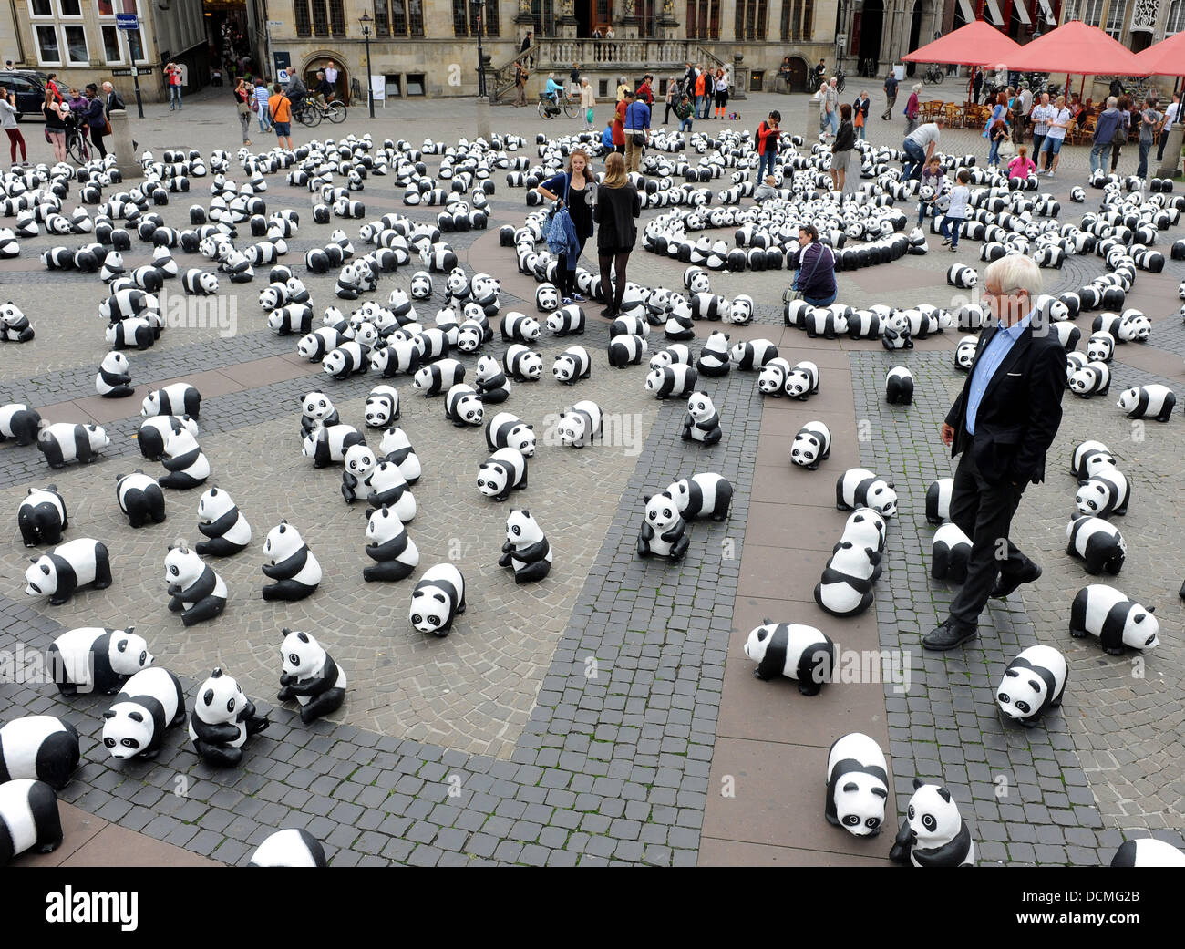Bremen, Germany. 20th Aug, 2013. Environment protection organization ...
