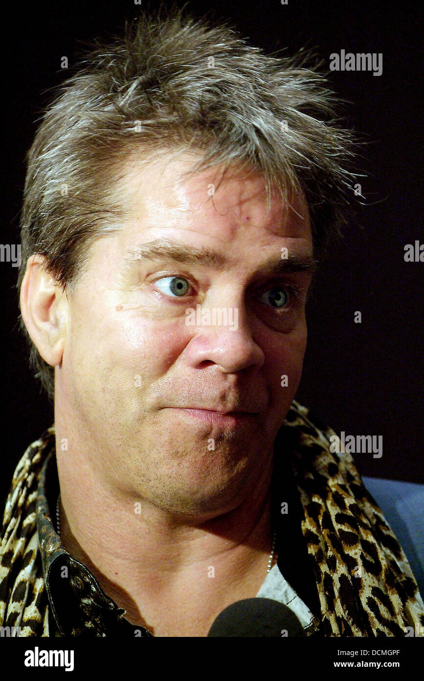 Andy Hilfiger introduces a rock inspired clothing line called "Andrew ...