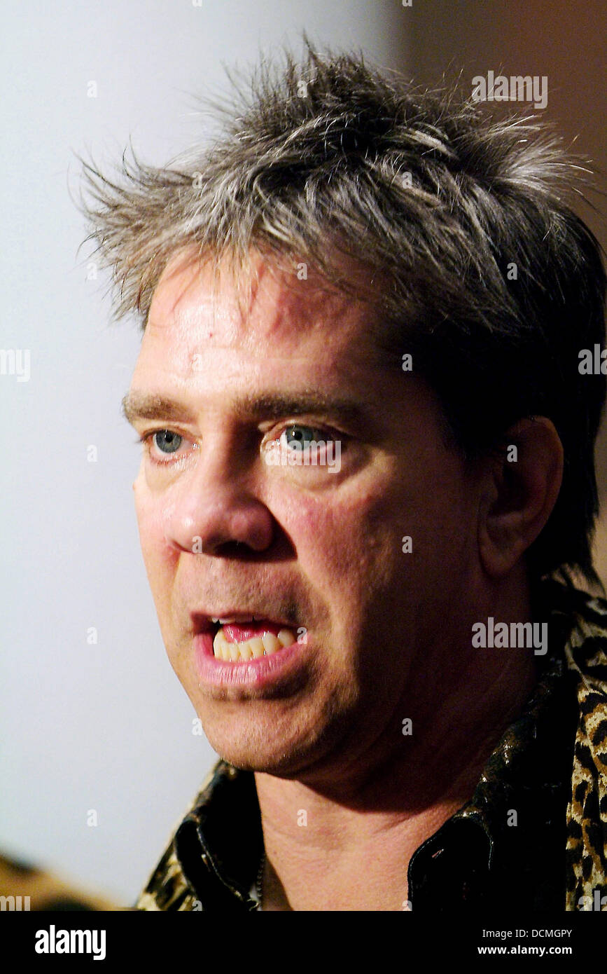 Andy Hilfiger introduces a rock inspired clothing line called "Andrew ...