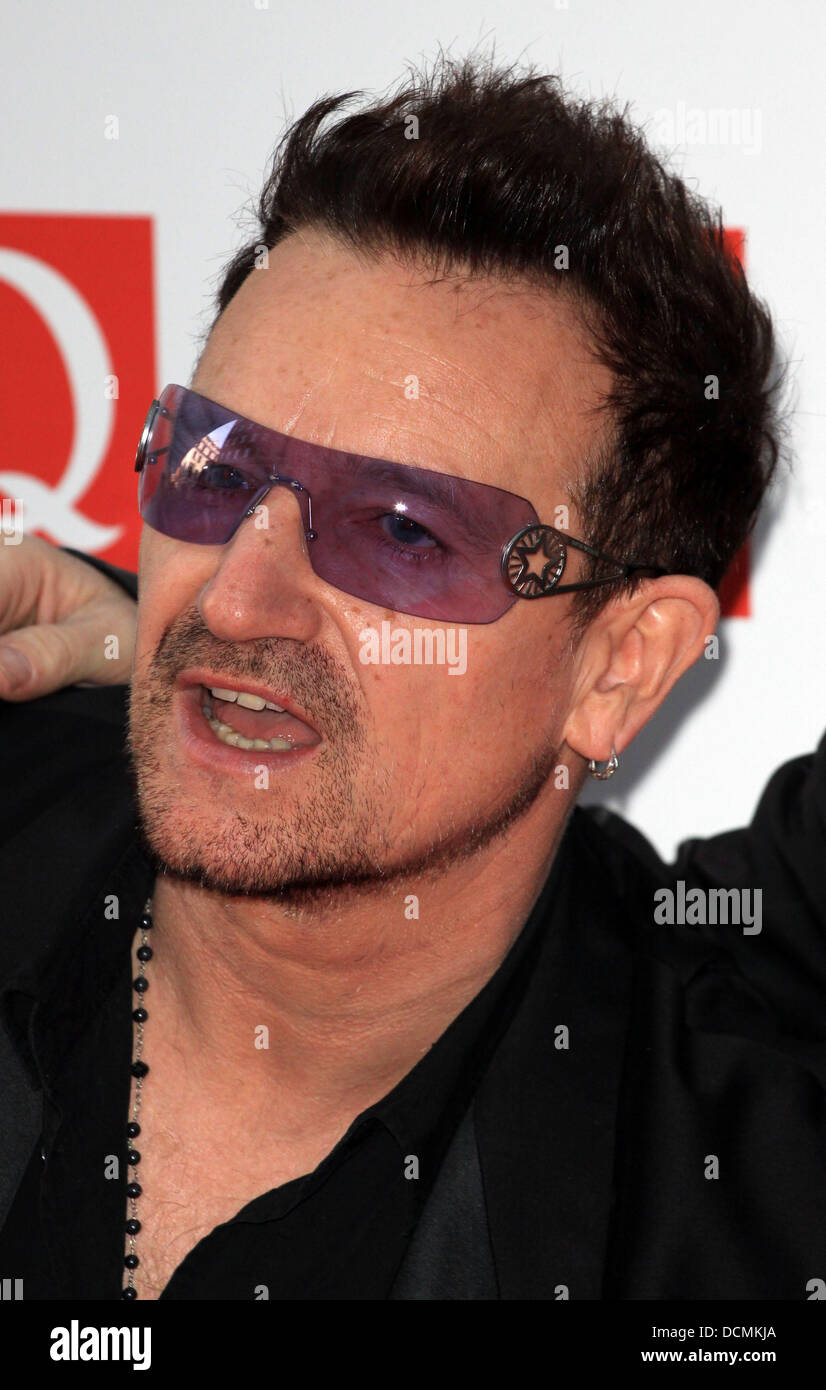 Bono u2 headshot hi-res stock photography and images - Alamy