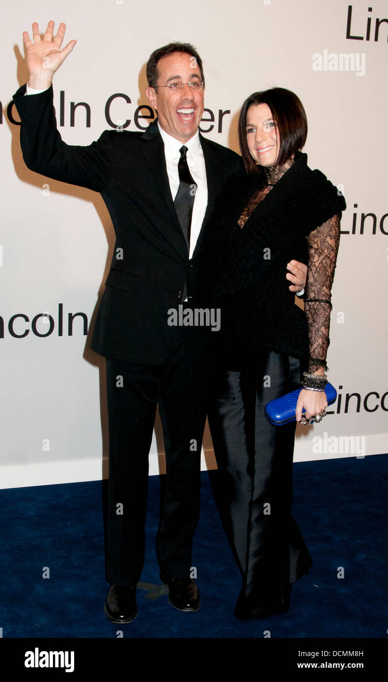 Jerry seinfeld and jessica seinfeld hi-res stock photography and images ...