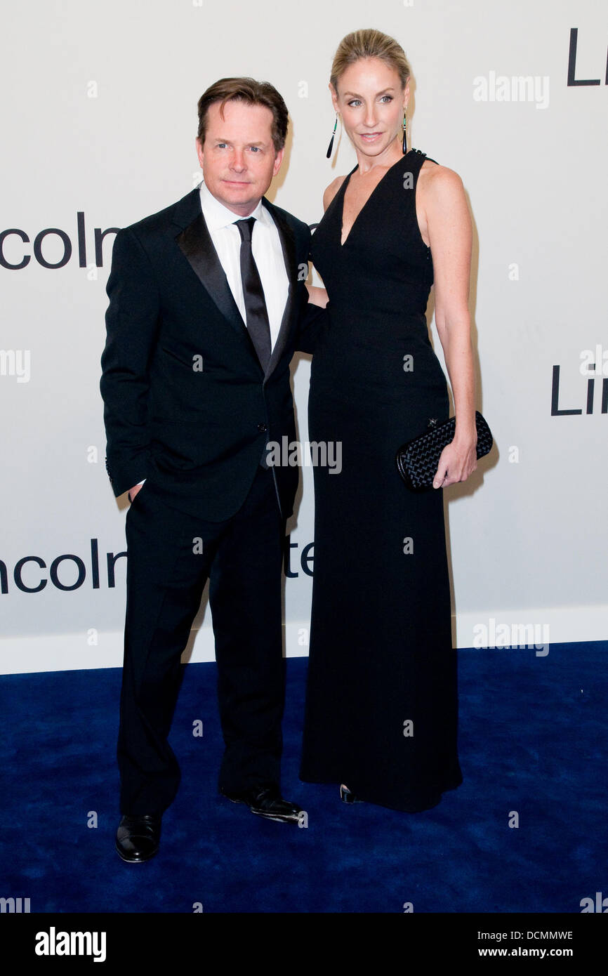 Ralph tracy hi-res stock photography and images - Alamy