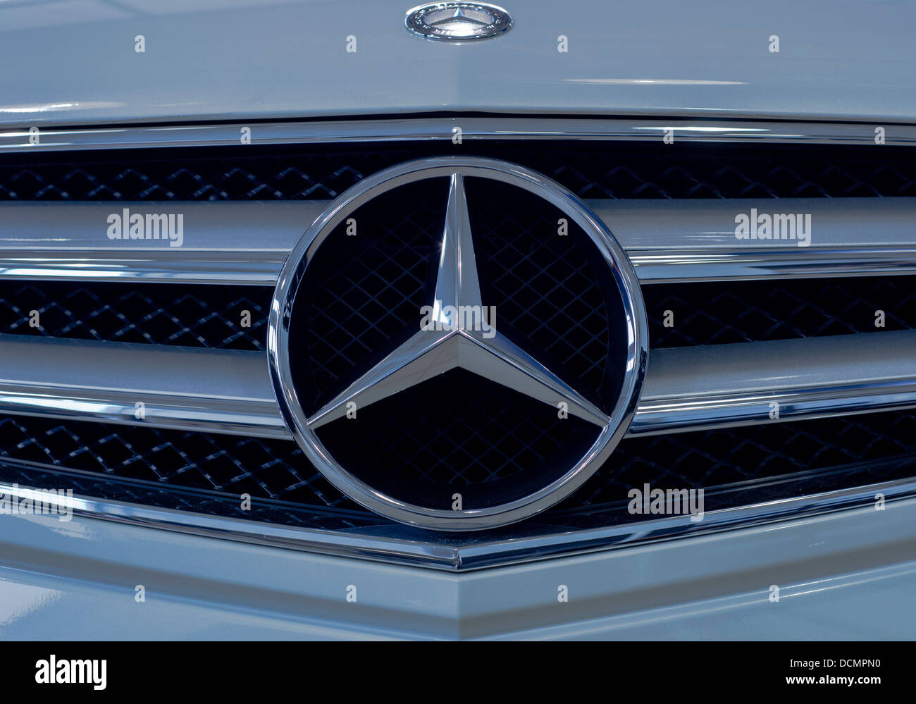 Mercedes Benz Front Grill