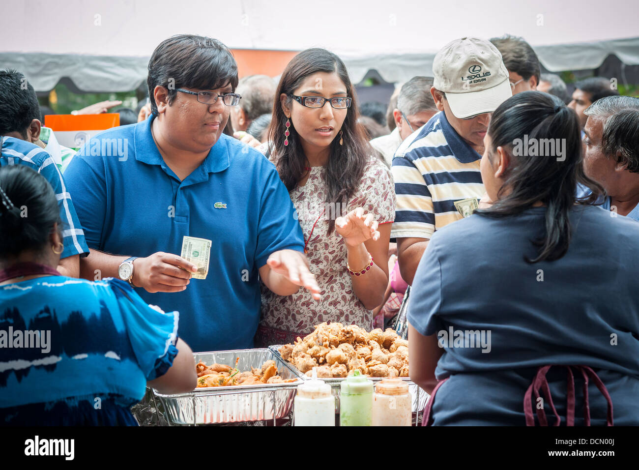 Indian independence day food hi-res stock photography and images - Alamy