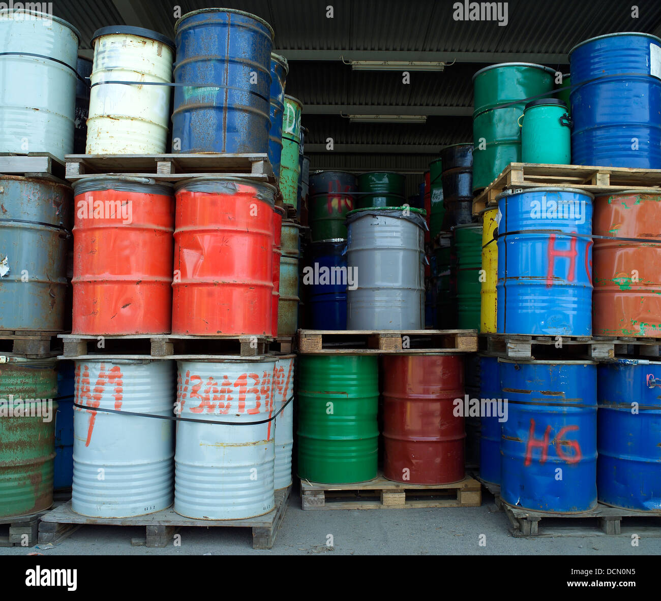Row oil drums hi-res stock photography and images - Alamy