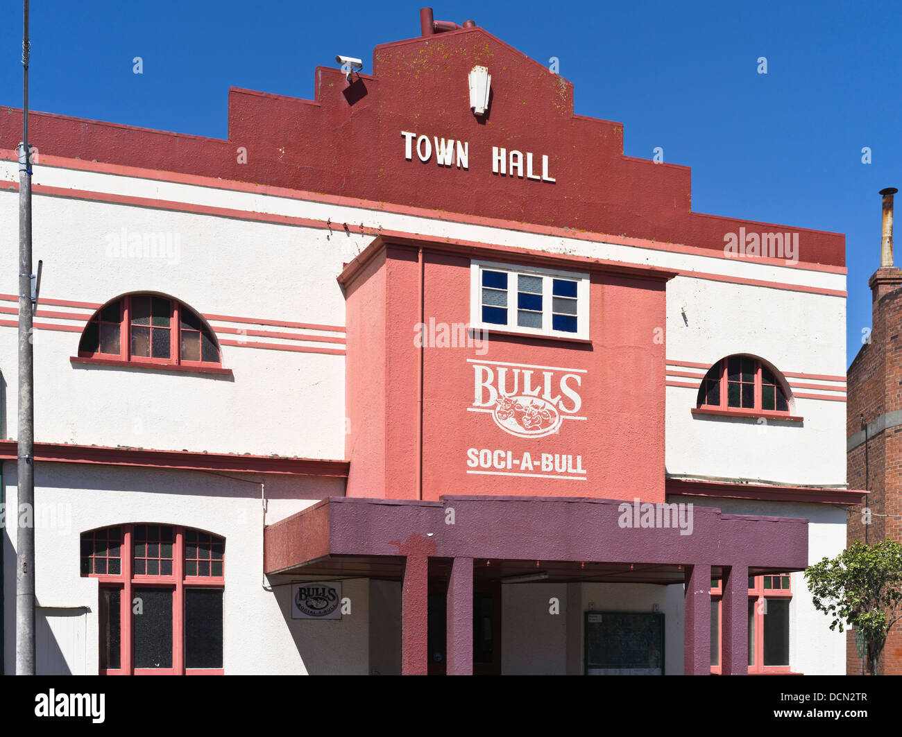 dh BULLS NEW ZEALAND Bulls Town Hall SociABull Stock Photo - Alamy
