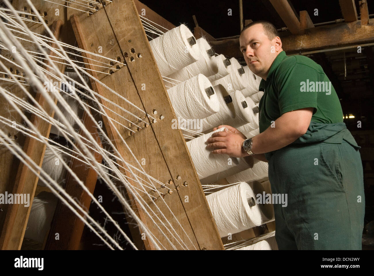 Rope Maker UK. The Historic Dockyards rope making the traditional way ...