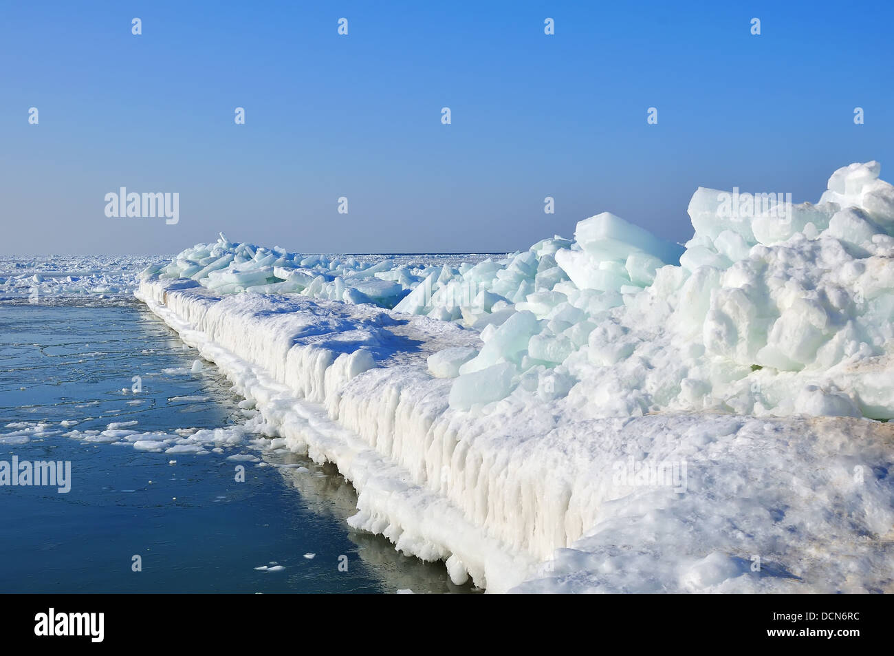 Pierce water hi-res stock photography and images - Alamy