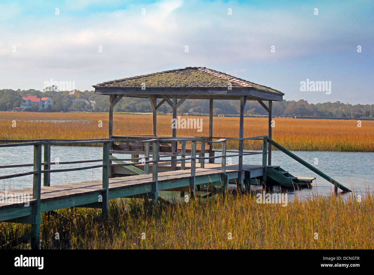 Old dock hi-res stock photography and images - Alamy