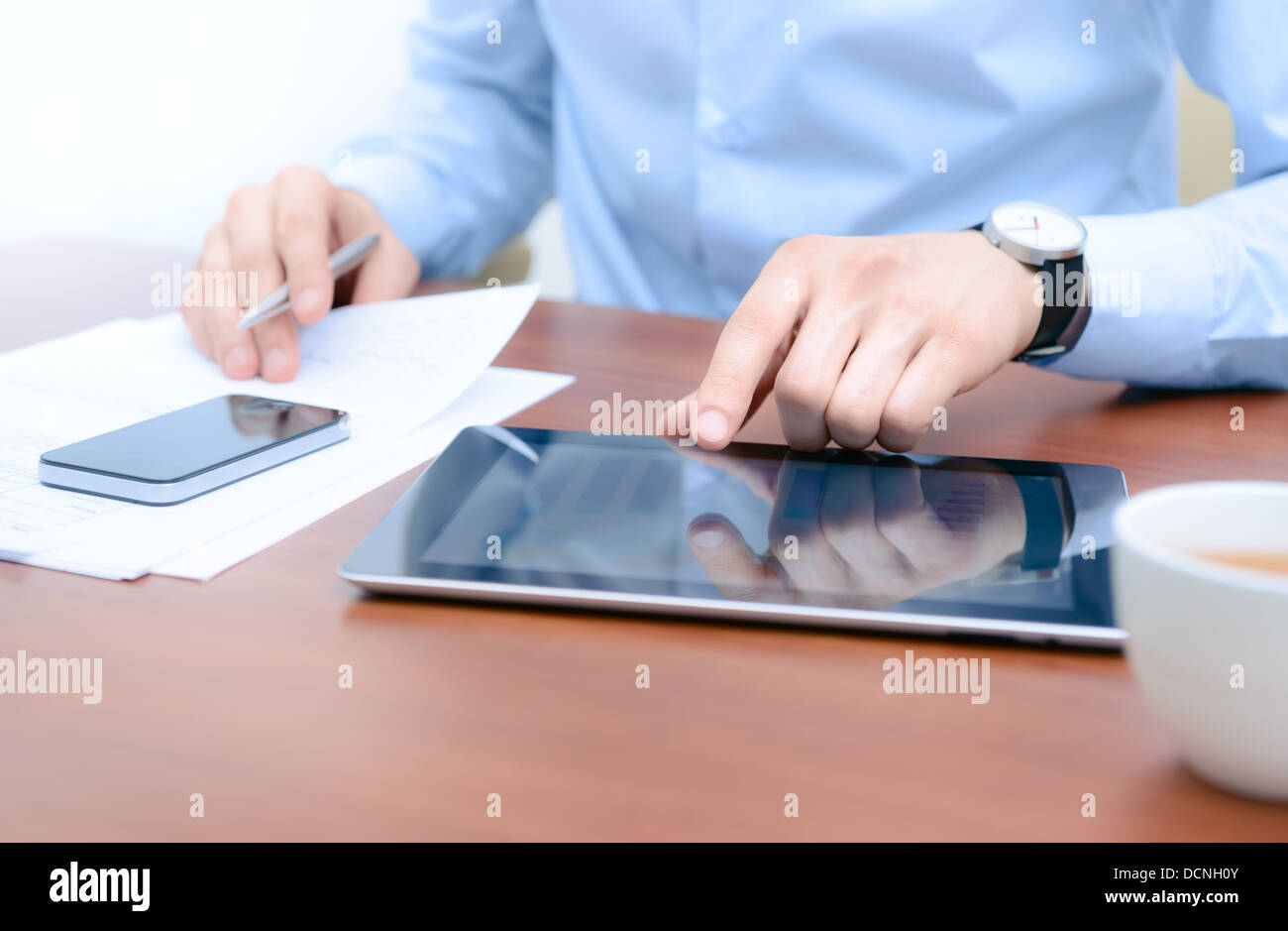 Digital workflow hi-res stock photography and images - Alamy